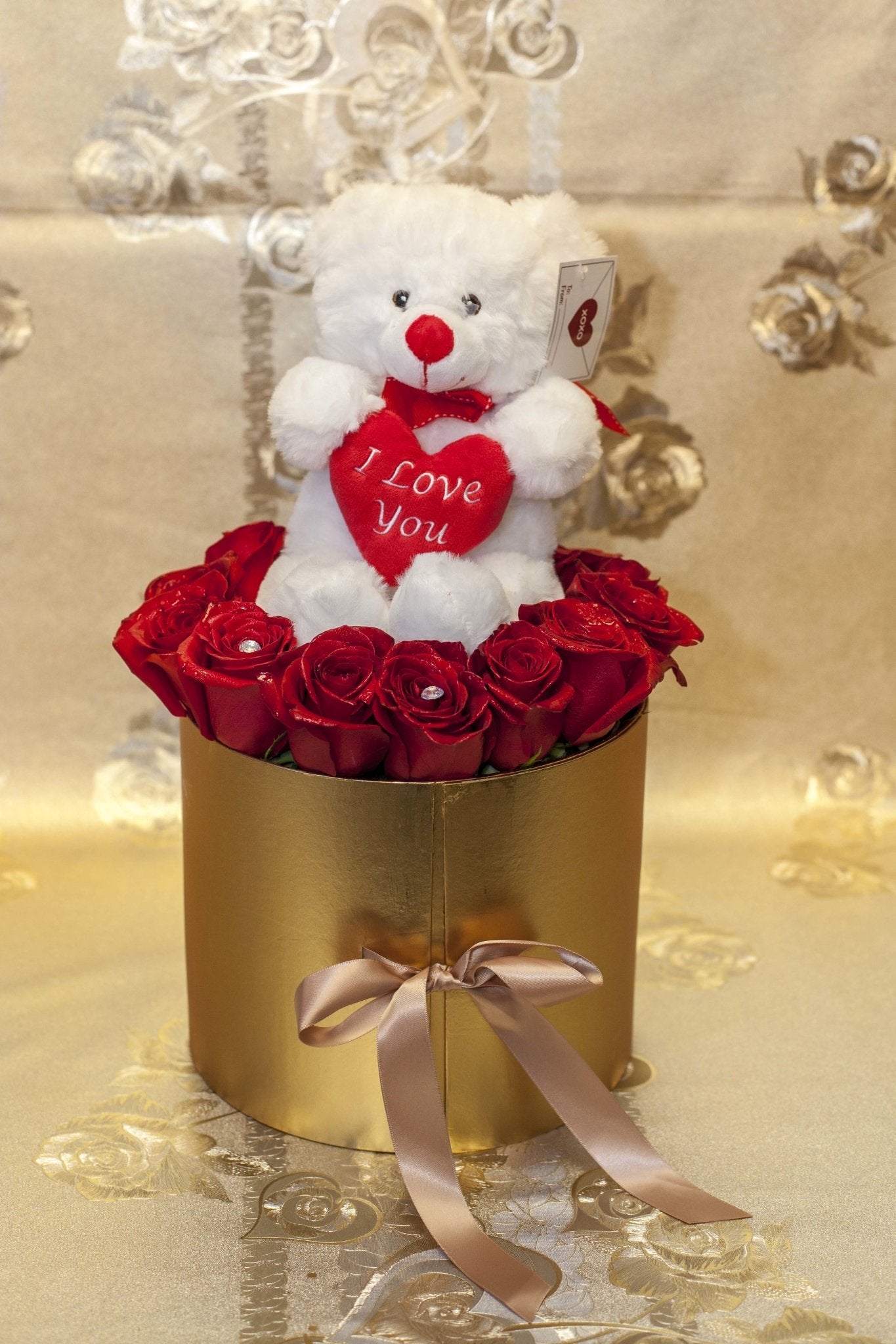 Luxury Love Box No.1 - Premium Arrangement for Special Occasions